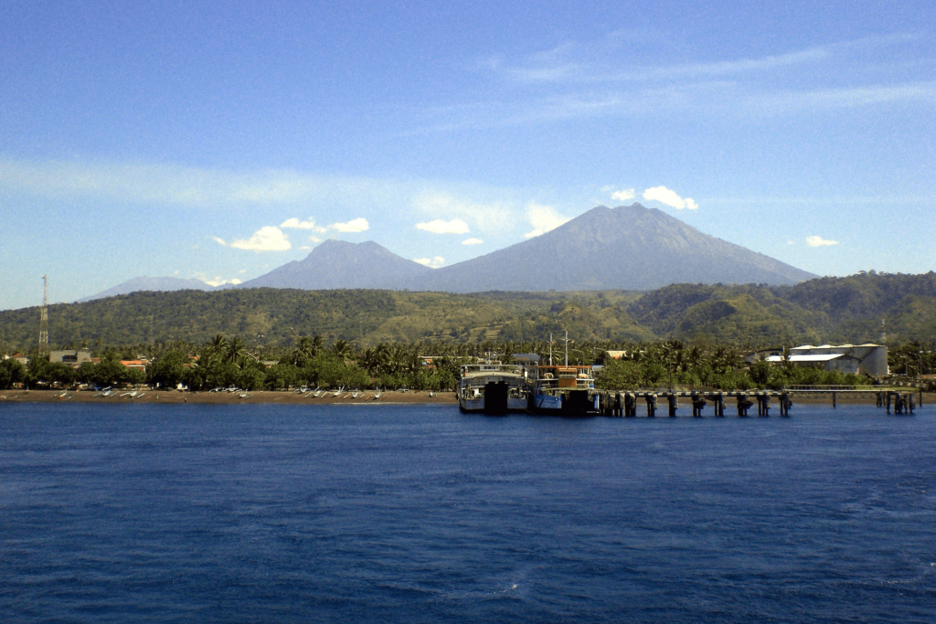 Road trip sur Java en train d’est en Ouest : Part 1 – Ijen - Archipel 360